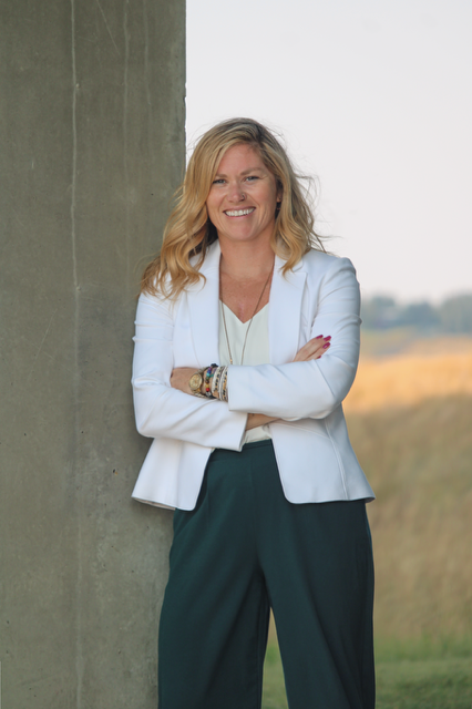 Announcing ACWS’ New Executive Director, Cat Champagne - Alberta ...